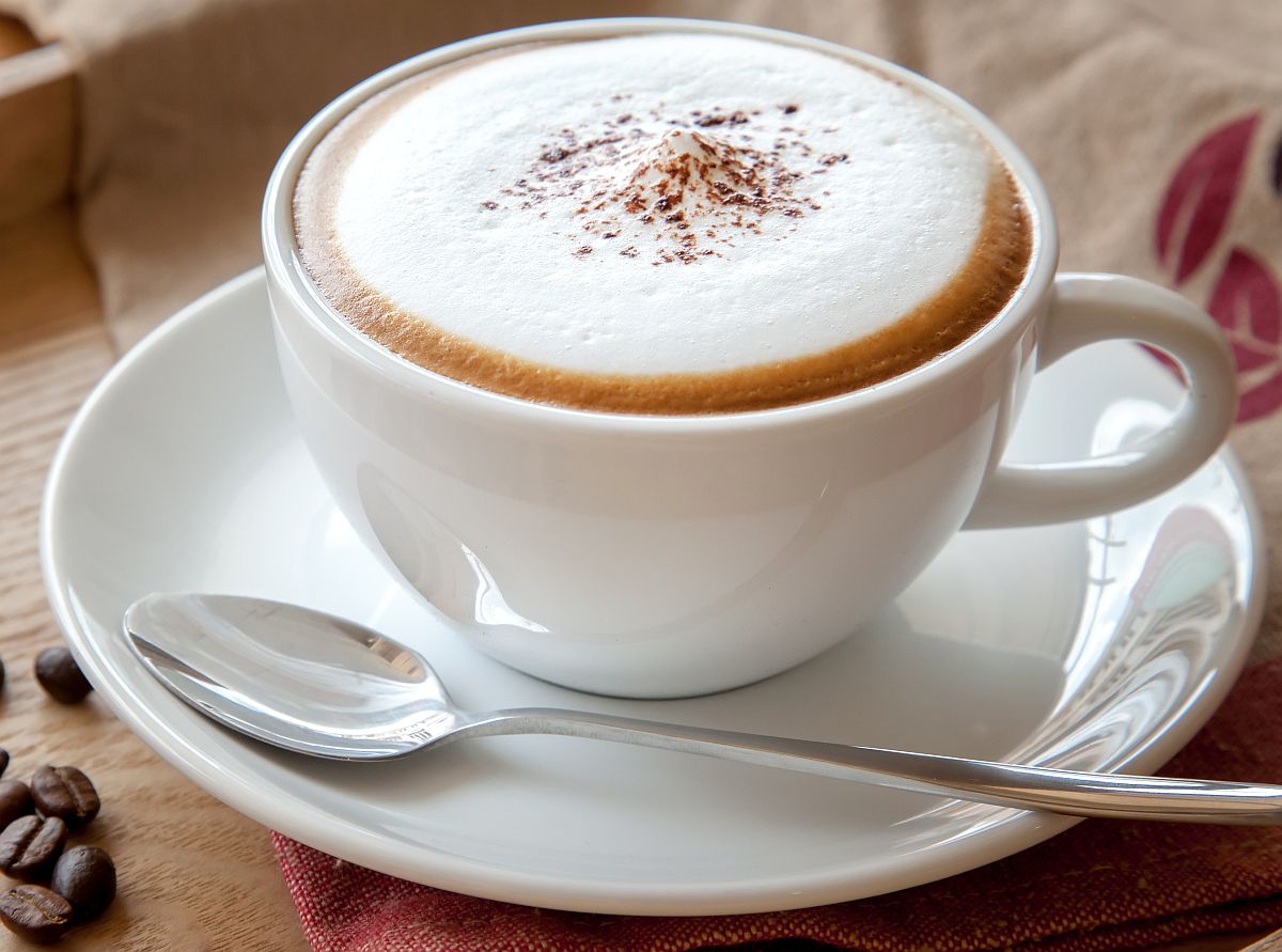 The Best Cappuccino Makers Mr Coffee Nespresso De Longhi The Best Cappuccino Makers Mr Coffee Nespresso De Longhi